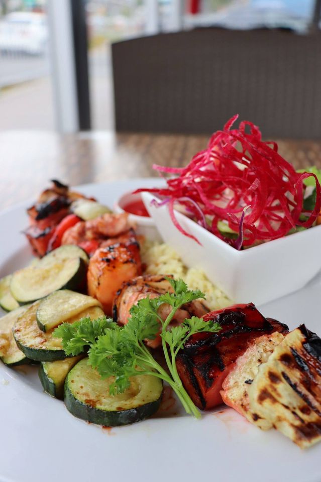 Resto Bar & Grill Friends - Commandez en ligne sur RestoLoco